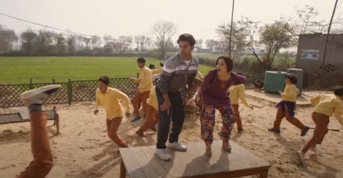 Daler Mehndi - Le Chhalaang Title Song Lyrics From Chhalaang Starring ...