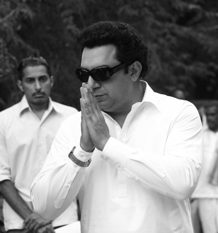 MGR Death Anniversary: Team Thalaivi Pay Their Tribute By Sharing New ...