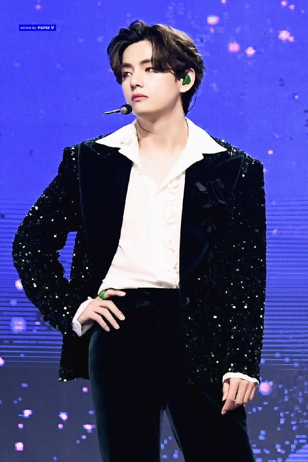 Happy Birthday: BTS' V's Suited Up Pictures Will Make You Drool