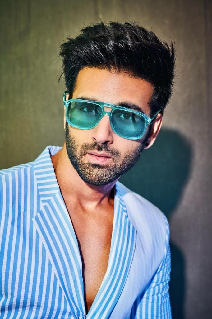 Lohri Makes Pulkit Samrat Go Down Memory Lane, Gets Nostalgic | Glamsham