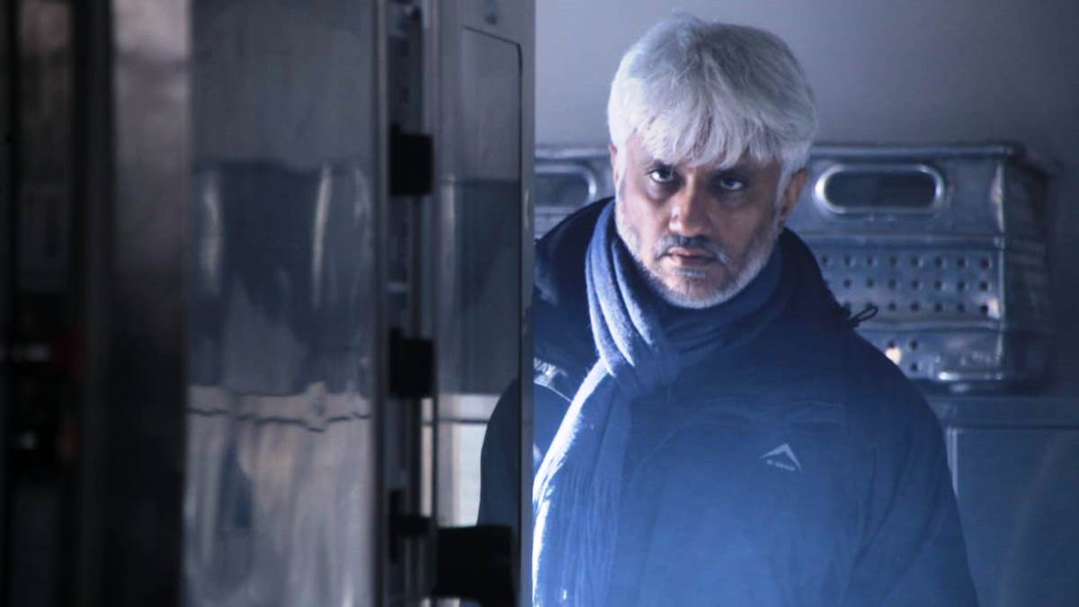 Vikram Bhatt Succeeds In His Motive With 'Bisaat'
