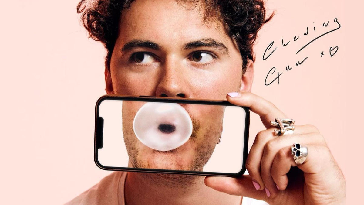 Irish Cian Ducrot Releases A Break-up Anthem 'Chewing Gum'