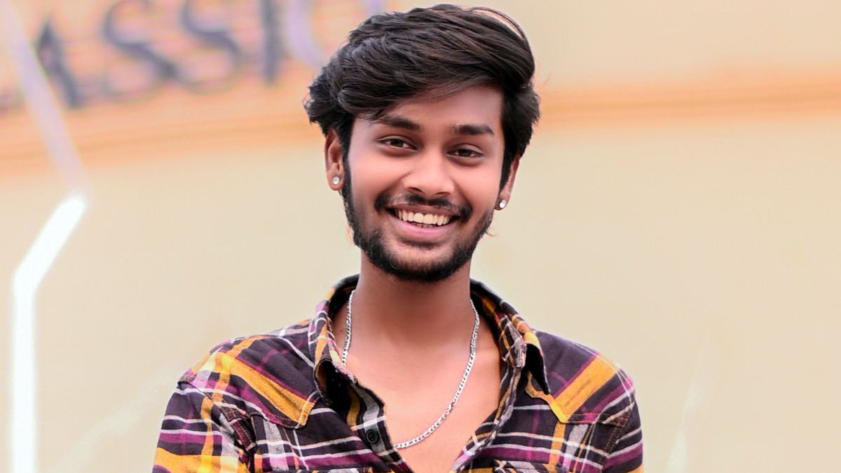 'Prayagraj' Actor Akash Chowdhary Excited For His Acting Debut