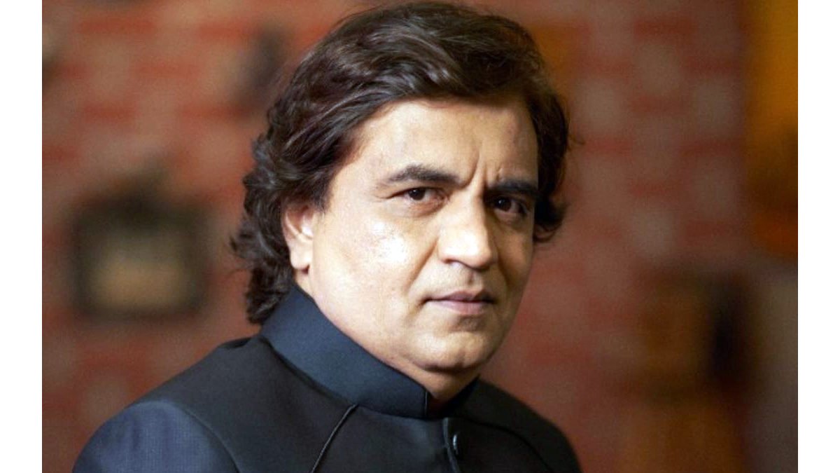 Swanand Kirkire: 13-minute Film 'Maratha Mandir Cinema' An Ode To 'DDLJ'