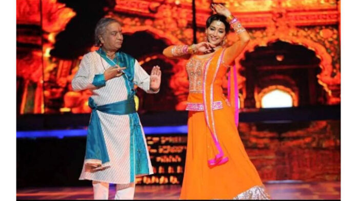 When Pandit Birju Maharaj Taught Kathak To Madhuri Dixit, Deepika