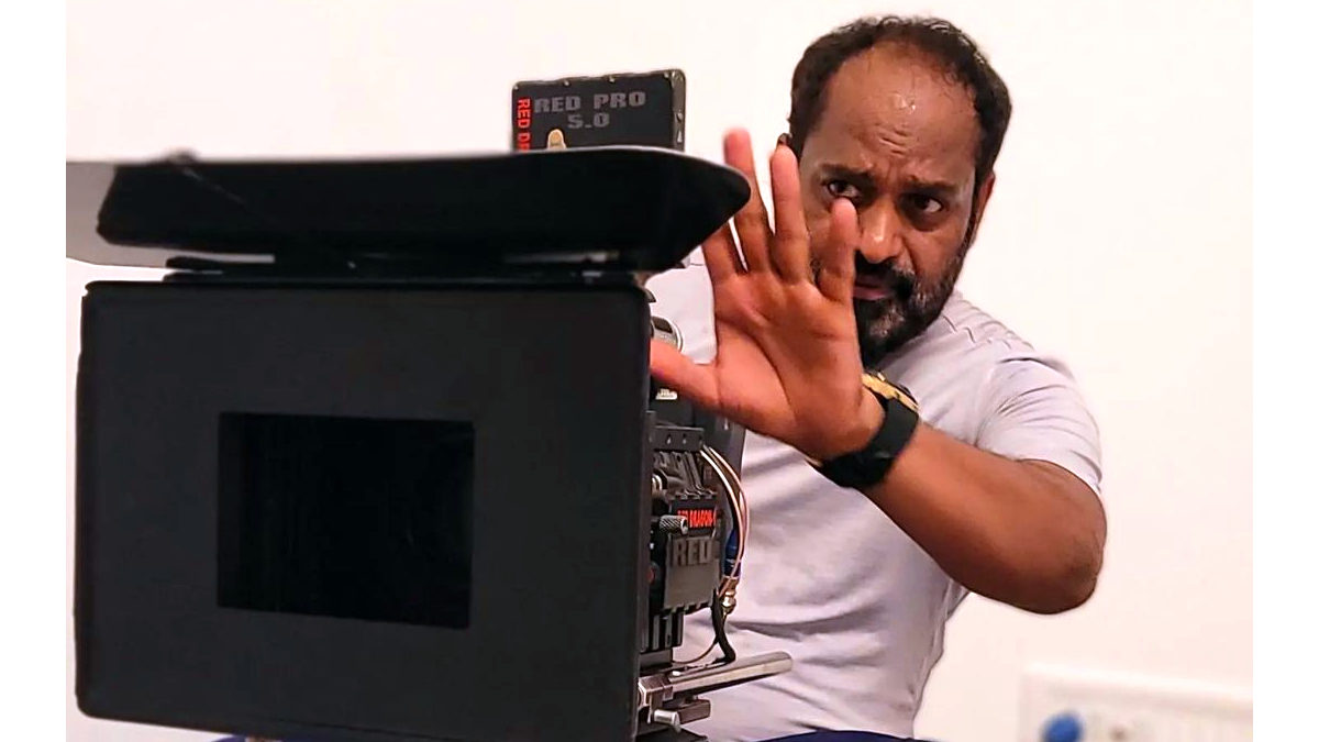 First Look Of Rathan Linga's Psychological Thriller 'Lock' Released