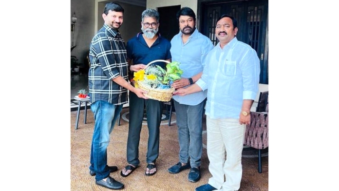 Now 'Pushpa' Director Sukumar Collaborates With Chiranjeevi