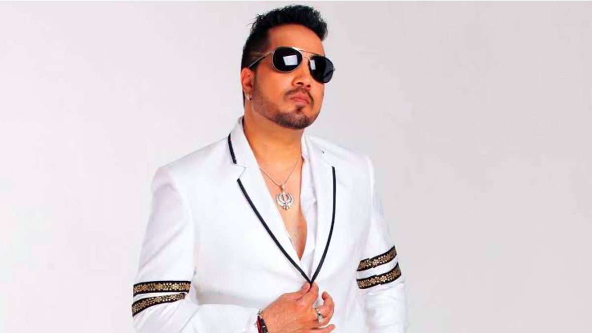 Kuwar Virk, Sumit Bharadwaj, Sahil Team Up With Mika Singh For His ...