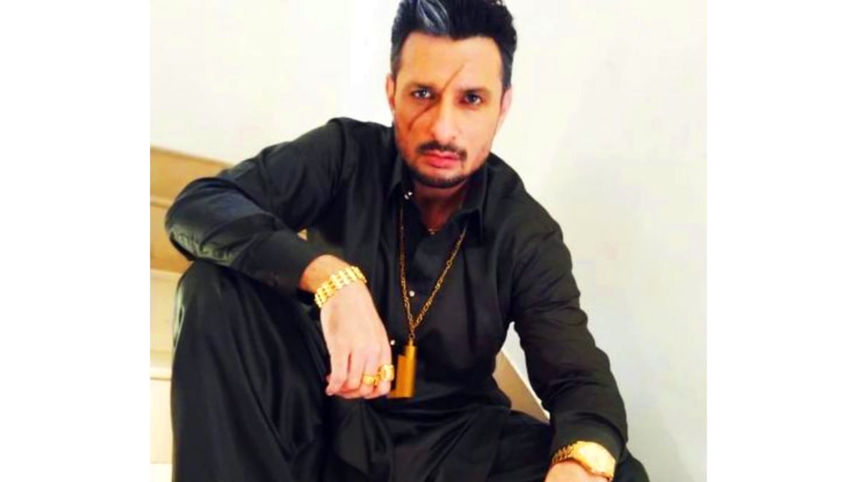 Rushad Rana On His Working Experience With Hansal Mehta In 'Modern Love ...