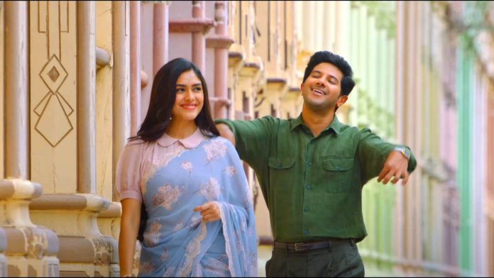 Dulquer Salmaan's 'Sita Ramam' Telugu Trailer Is A Glimpse Of A Classic ...