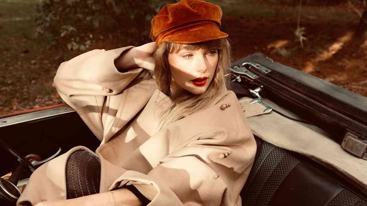 Taylor Swift Announces New Album 'Midnights' At MTV VMAs; Out On Oct 21