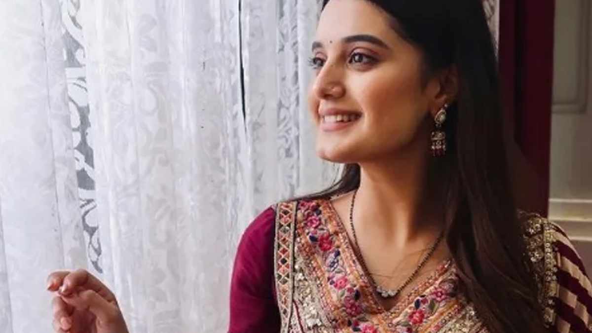 Ayushi Khurana Talks About Marital Differences Shown In 'Ajooni' | Glamsham