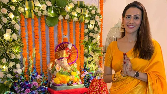 Kajal Pisal Bids Adieu To Ganpati Bappa