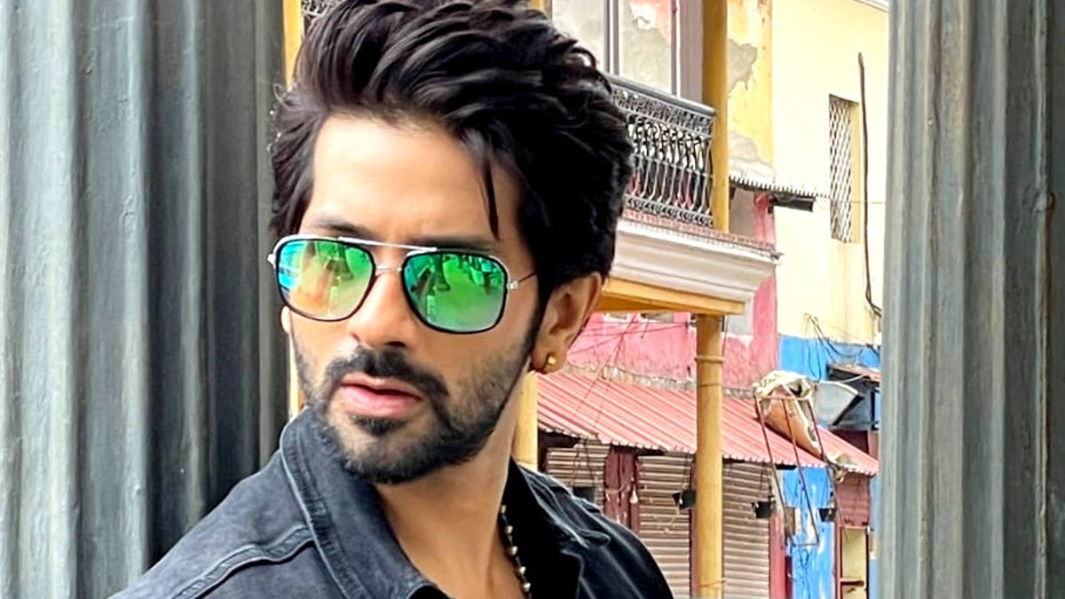 Vardhan Puri Shot For Two Music Videos For 3 Days In A Row In India ...