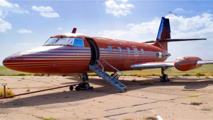 Elvis Presley's Private Jet 1962 Lockheed 1329 Jetstar Gets A New Home ...