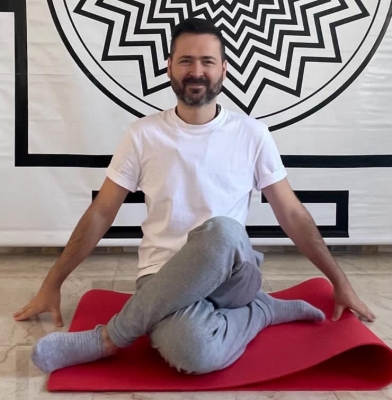 How Rishikesh Has Been Immersive Experience For DJ Edward Maya | Glamsham