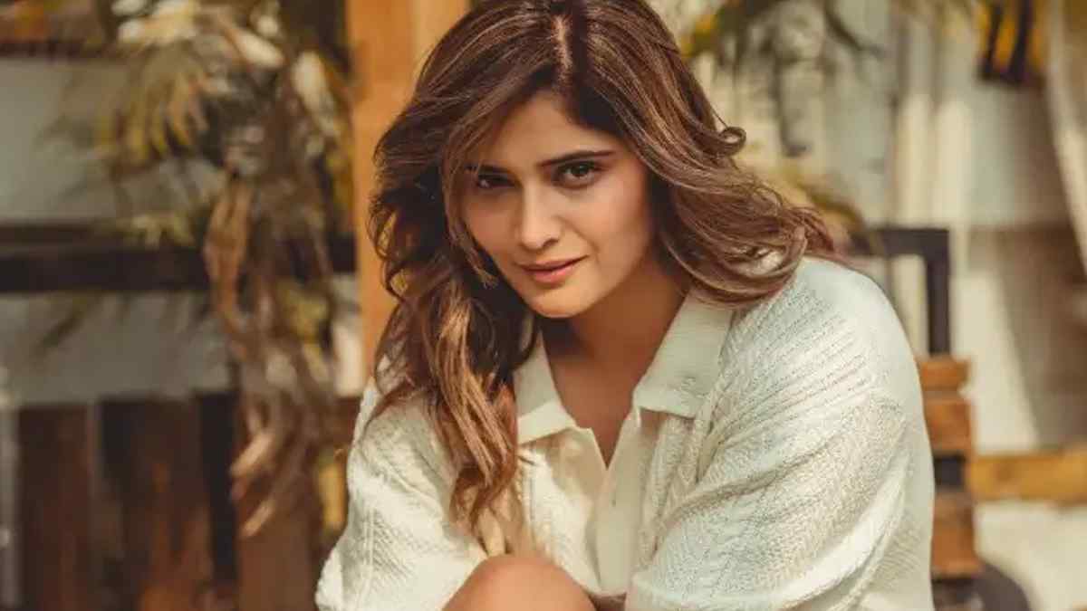 Arti Singh Of 'Bigg Boss 13' To Play Negative Role For First Time In ...