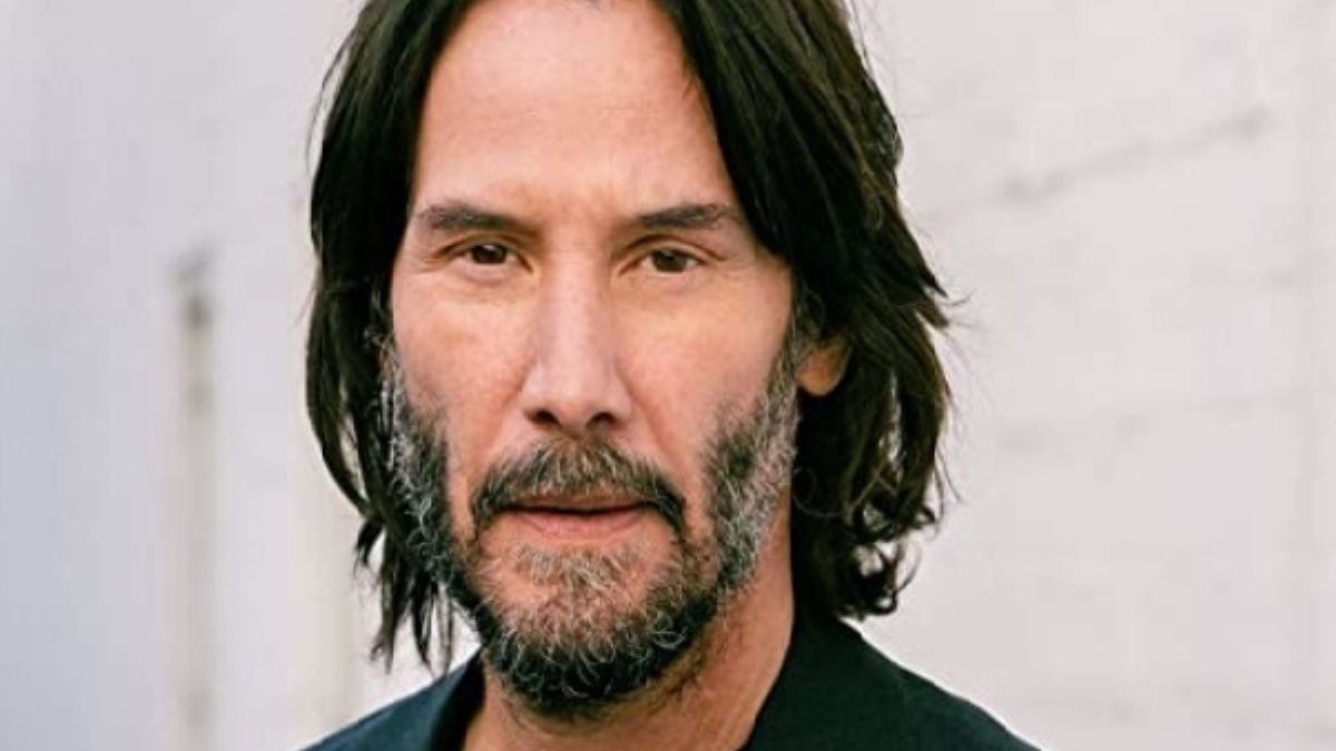 Keanu Reeves Kept Spinal Injury Secret So He Didn't Lose 'The Matrix'
