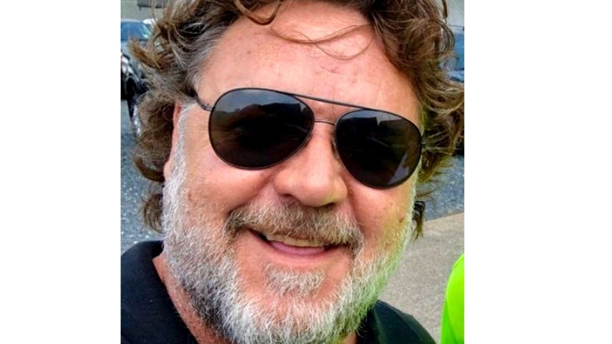 Russell Crowe Quips About Starring In 'Gladiator 2' As Buried Corpse!