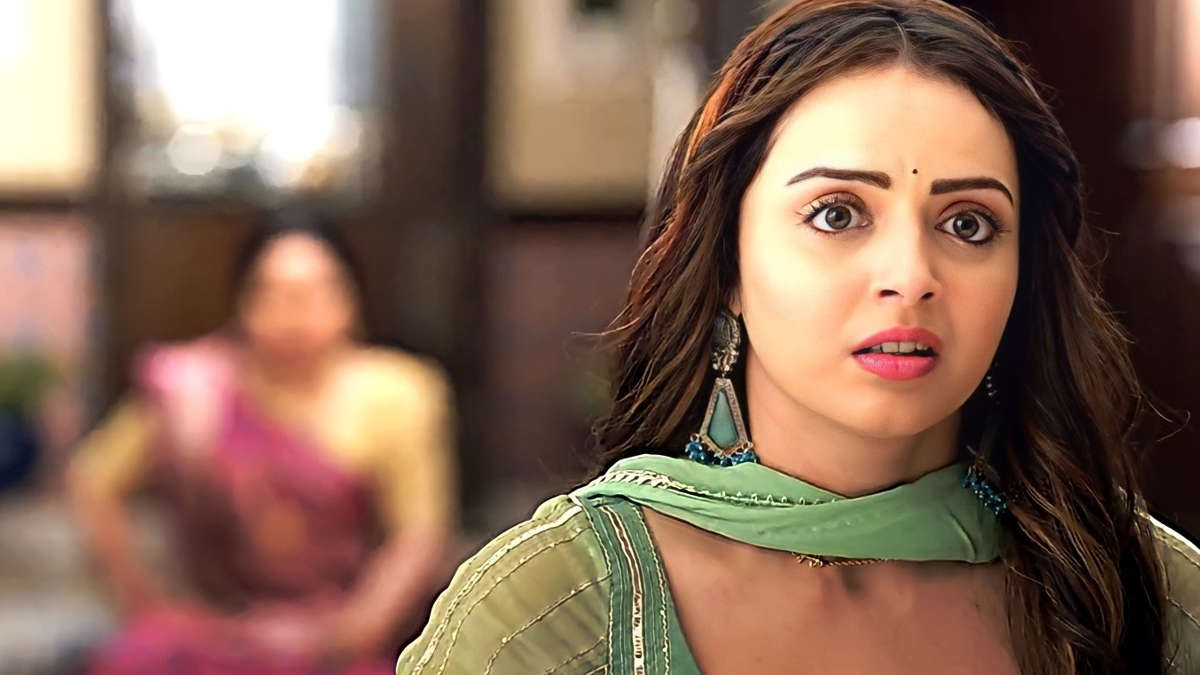 Shrenu Parikh Has A Special Bond With Her 'Maitree' Co-star Bhaweeka ...