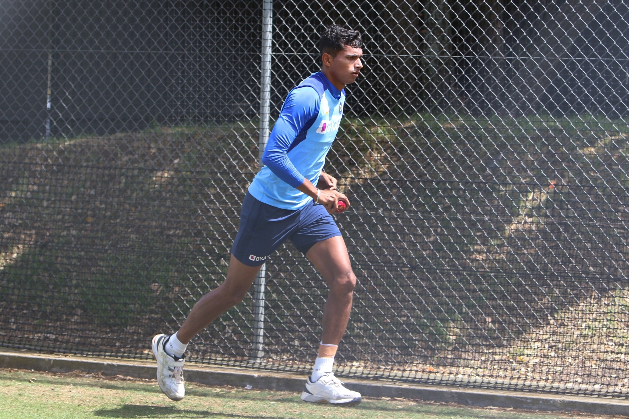 Worcestershire Sign India Fast Bowler Navdeep Saini For Four Matches Of ...