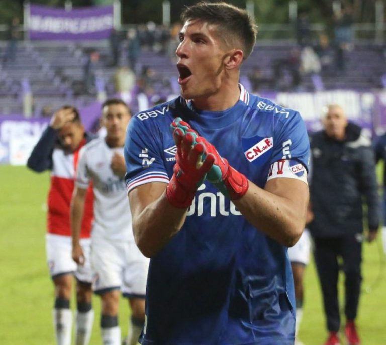 Uruguay Goalkeeper Rochet Set For Internacional Move