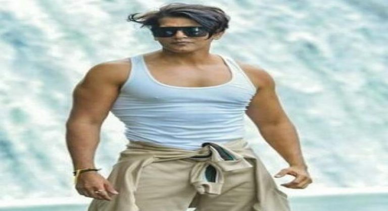 'Hum Rahe Na Rahe Hum' Actor Karanvir Bohra Does Intense Gunshot Sequence In One Take | Glamsham