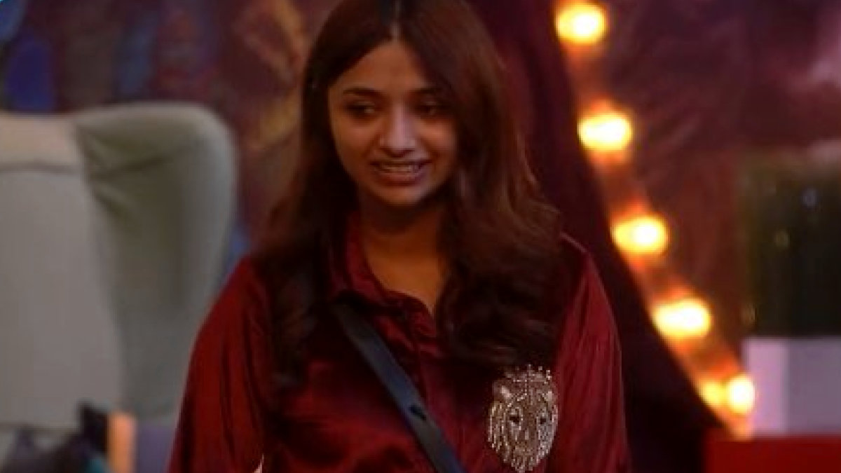 'Bigg Boss OTT 2': Jiya Shankar's Mother Opens Up About Her Harsh Life