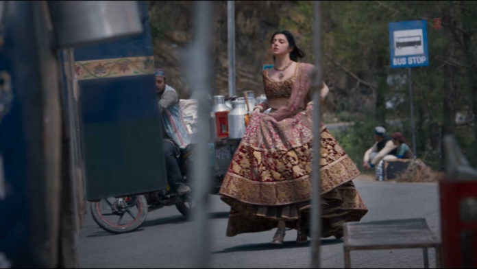 Divya Khosla Kumar Wore 15kg Lehenga With Heels To Shoot For ‘Saure ...