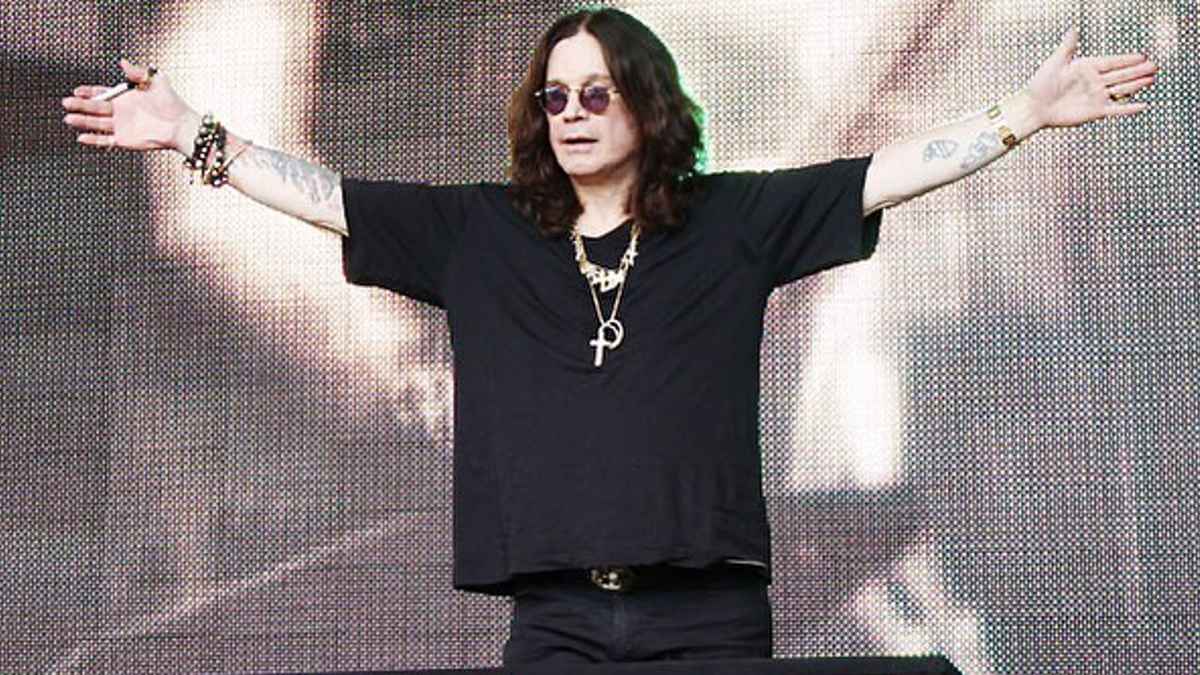 Ozzy Osbourne Is In A 'lot Of Pain', Will Undergo 4th Surgery For ...