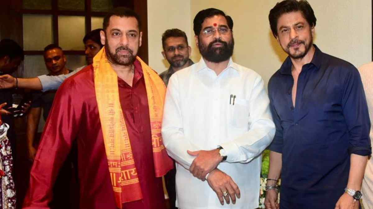 Shah Rukh Khan, Salman Khan Pose With Maha CM Eknath Shinde