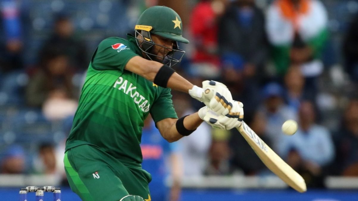 Pakistan All-rounder Imad Wasim Bids Adieu To International Cricket ...