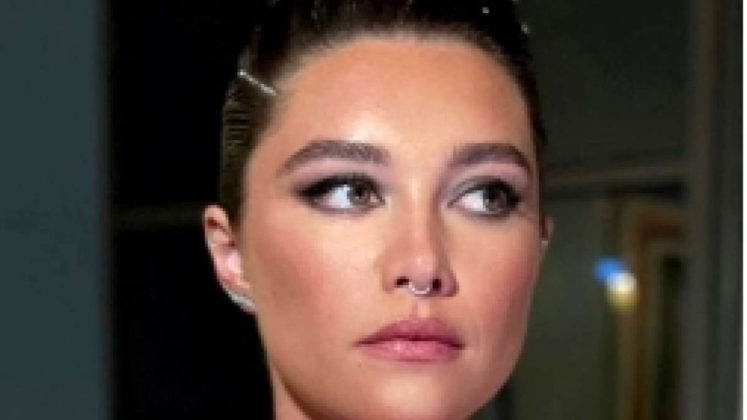 Florence Pugh Shocked As She Gets Hit In Face During 'Dune 2' Panel ...