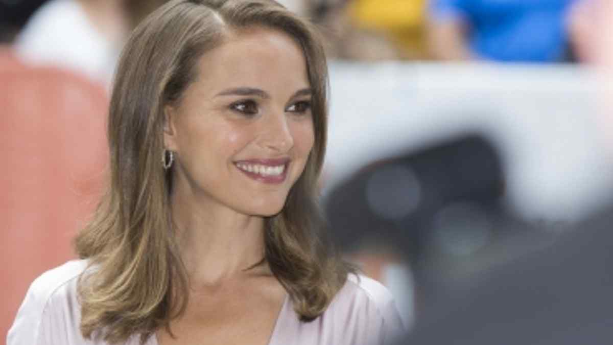 Natalie Portman Reveals She, Britney Spears Were An Understudy For Same ...