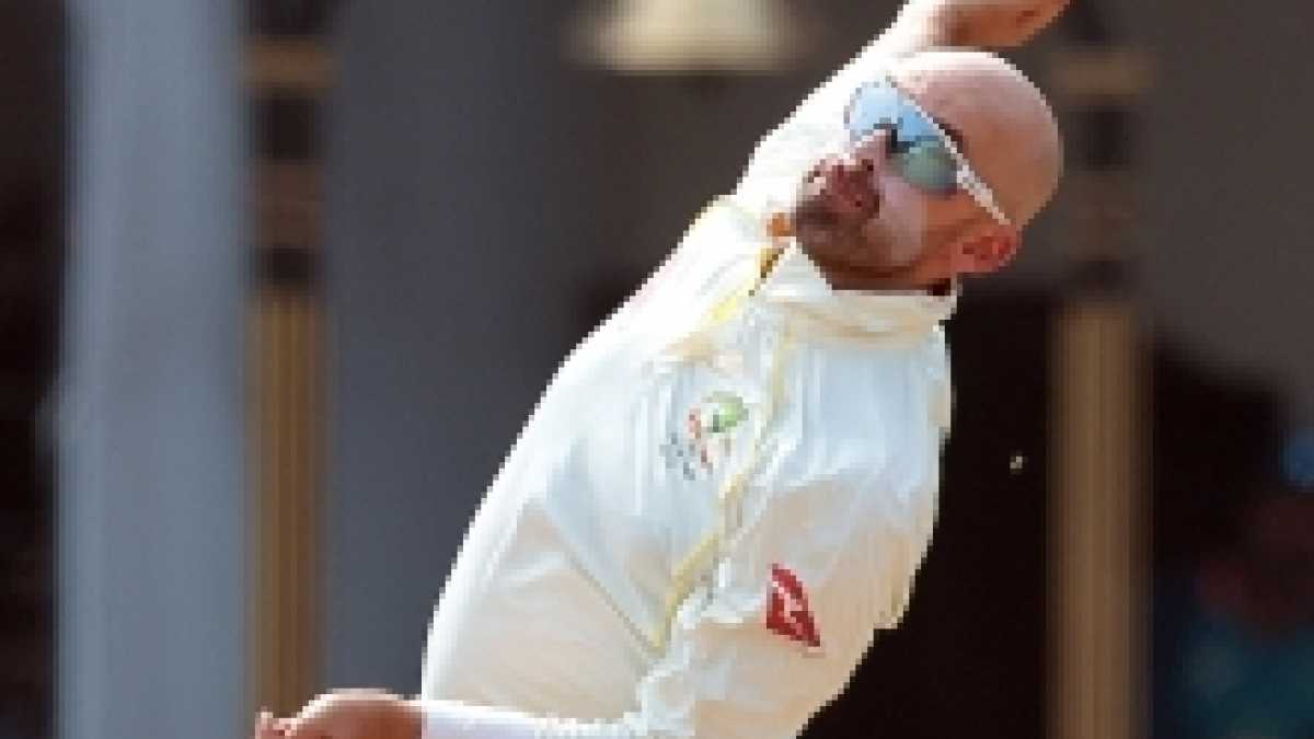 AUS Vs PAK: Nathan Lyon Completes 500th Test Wicket; Third Aussie After ...