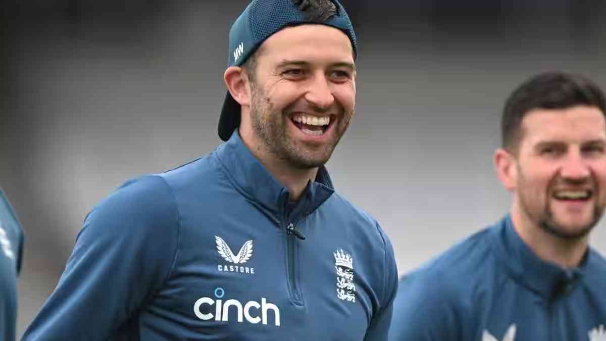 Hartley Handed Debut; James Anderson Misses Out On England's Playing XI ...