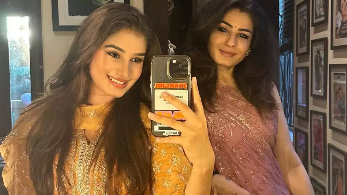 Raveena Tandon Seeks Daughter Rasha's Stylish Inputs For ‘Karmma ...