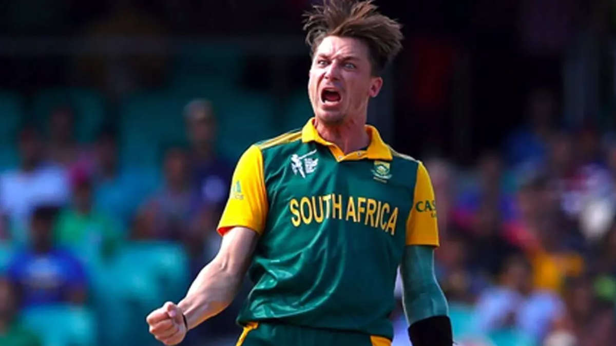 Dale Steyn Wants Baartman In South Africa's T20 WC Squad, Says He Is ...