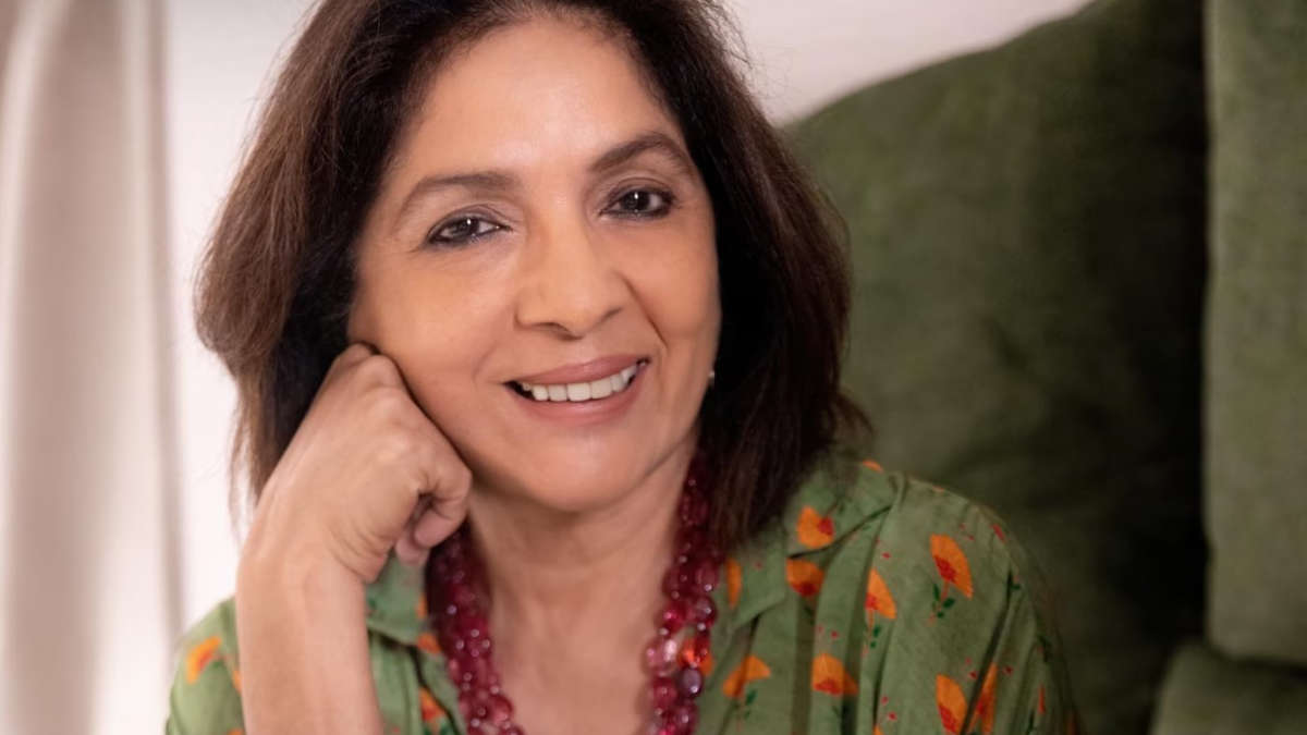 Neena Gupta Posts Picture For ‘trolling’; Fans Call Her ‘rockstar ...