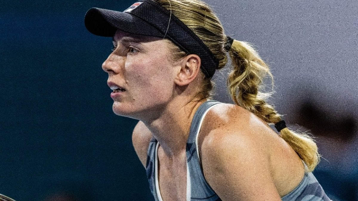 Alexandrova Posts Upset With Victory Over Pegula To Enter Miami ...