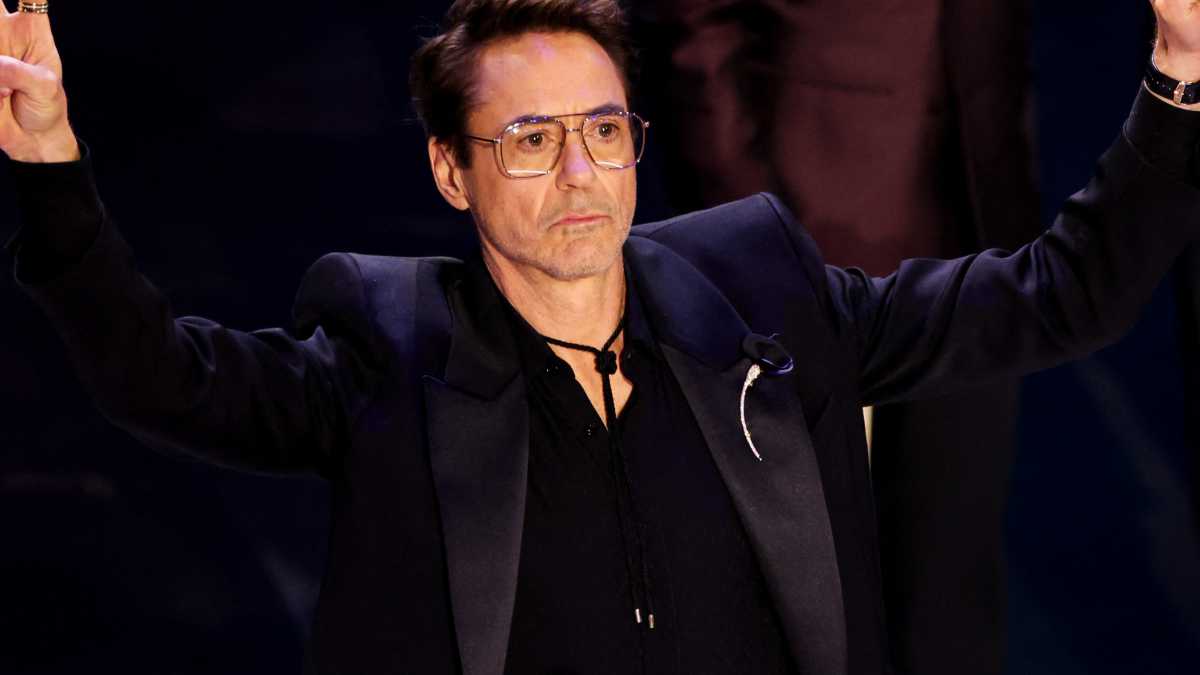 96th Academy Awards: Robert Downey Jr. Wins Best Supporting Actor For ...