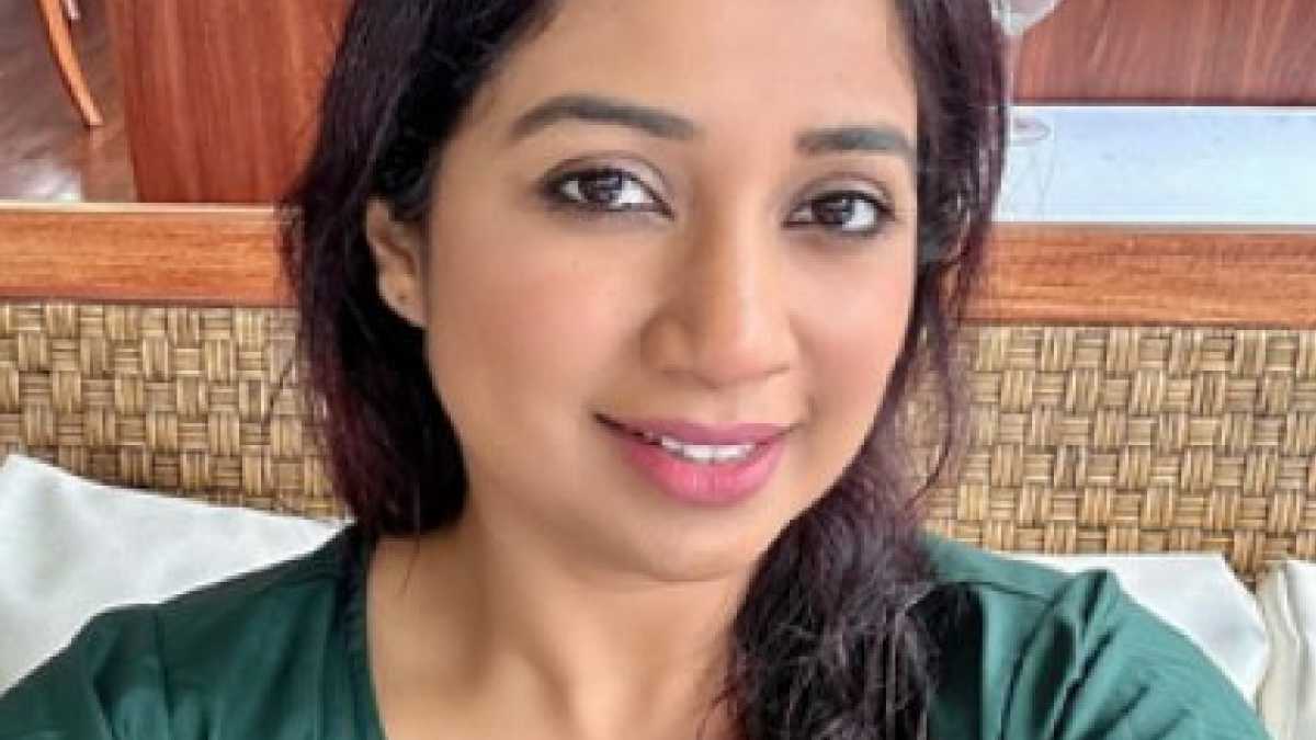 'Birthday Balika' Shreya Ghoshal Shares Happy Selfie From Bali Vacation ...