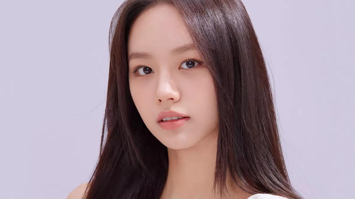 Why South Korean Actress-singer Hyeri Is Satisfied With Her Life And ...