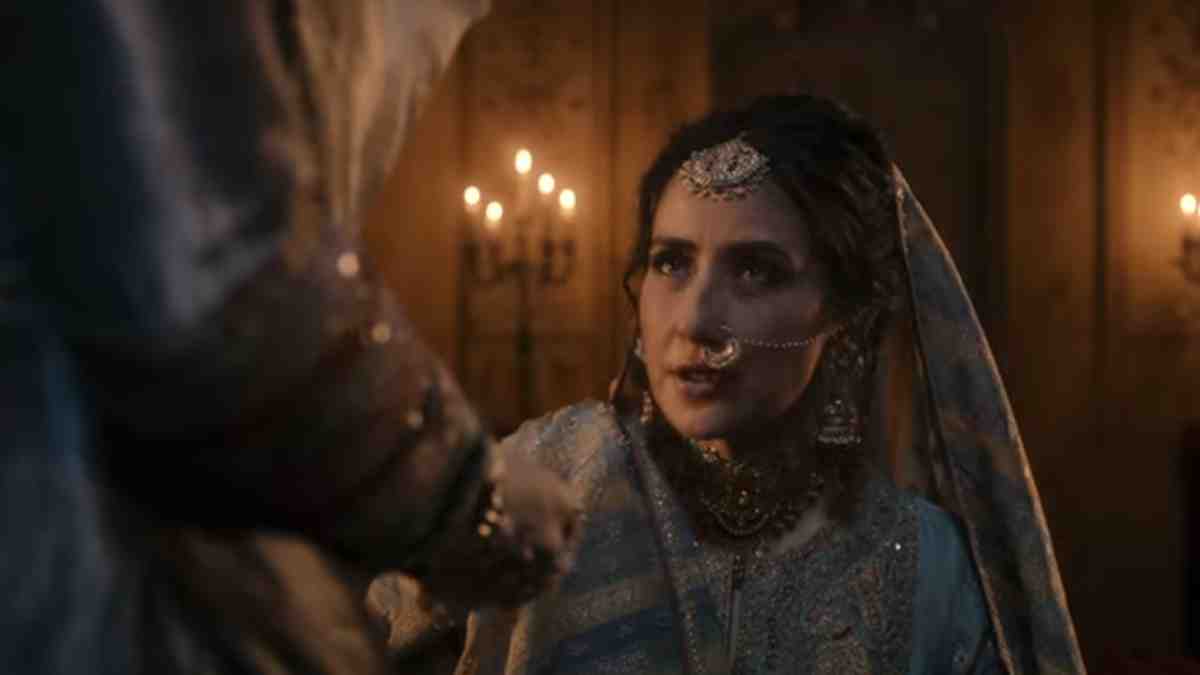 Heeramandi: The Diamond Bazaar Dialogues : Manisha Koirala, Sonakshi ...