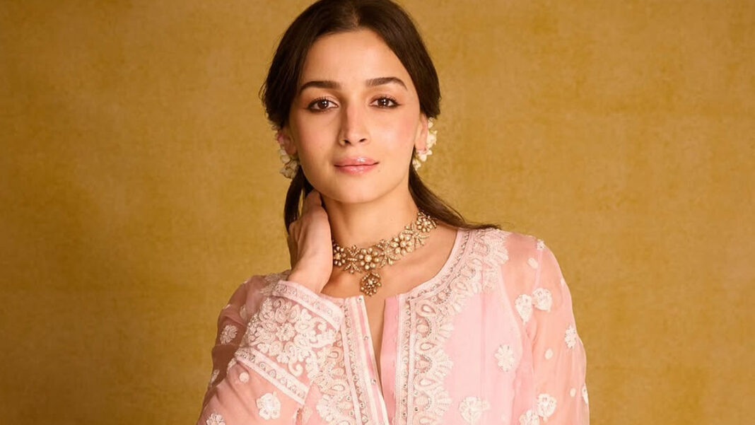 Why Alia Bhatt Skipped Dining With The Kapoors - Armaan Jain Reveals ...