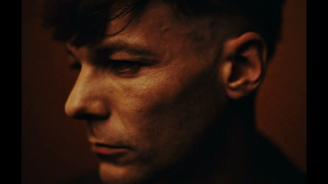 Louis Tomlinson - Dark To Light Song Lyrics