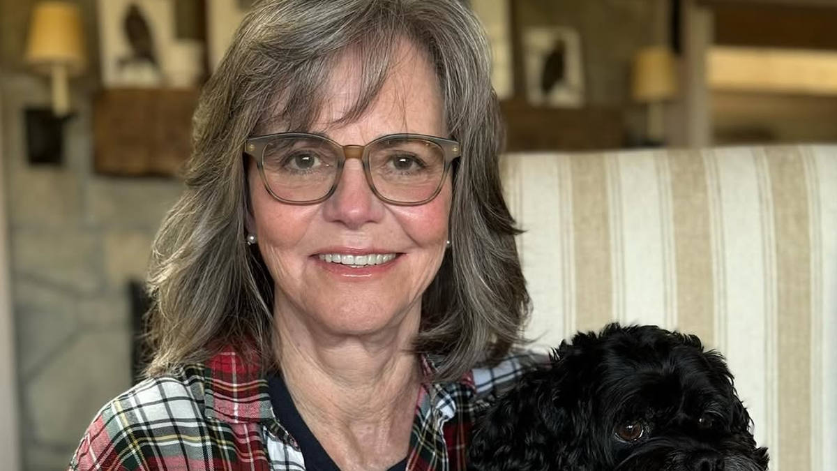 Sally Field Jokes ‘Steel Magnolias’ Is Probably Why Her Son Is Gay